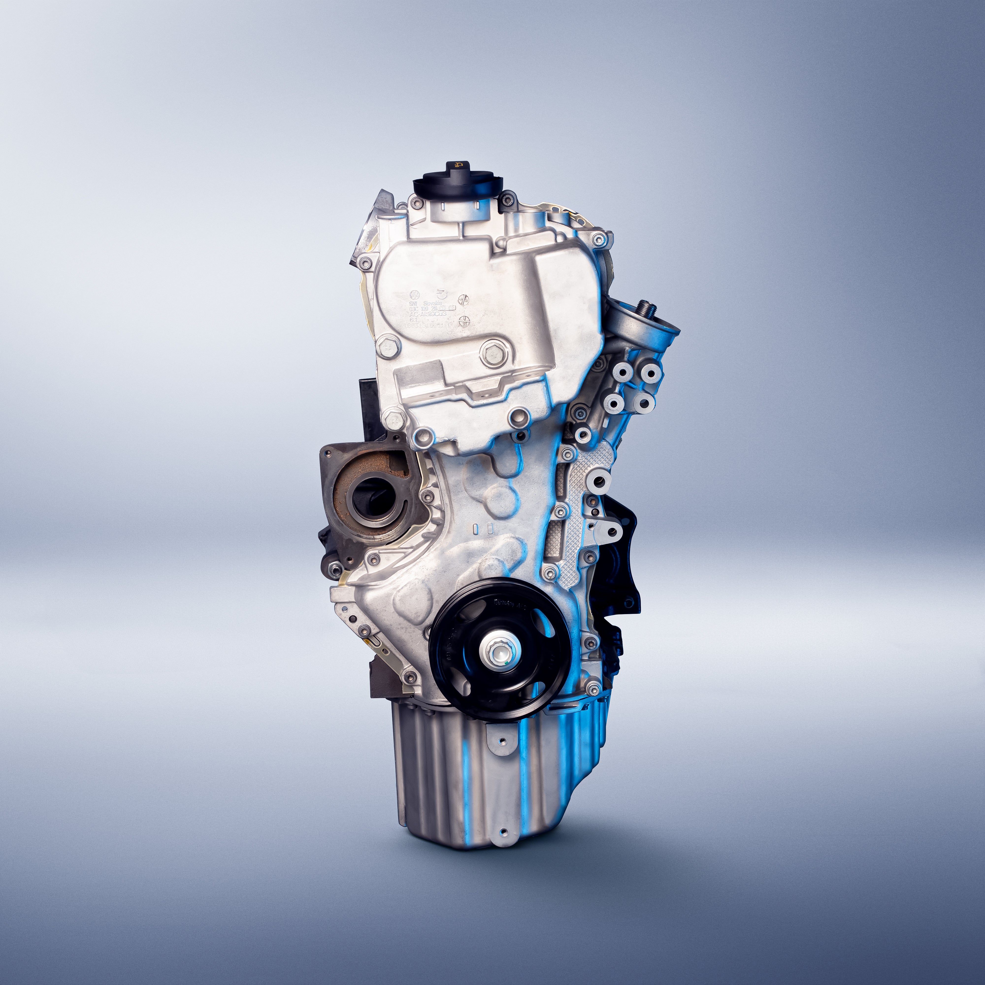 Replacement engine 1.4 TSI TFSI BLG EA111 1.4 TFSI engine refurbis MIK Motoren GmbH